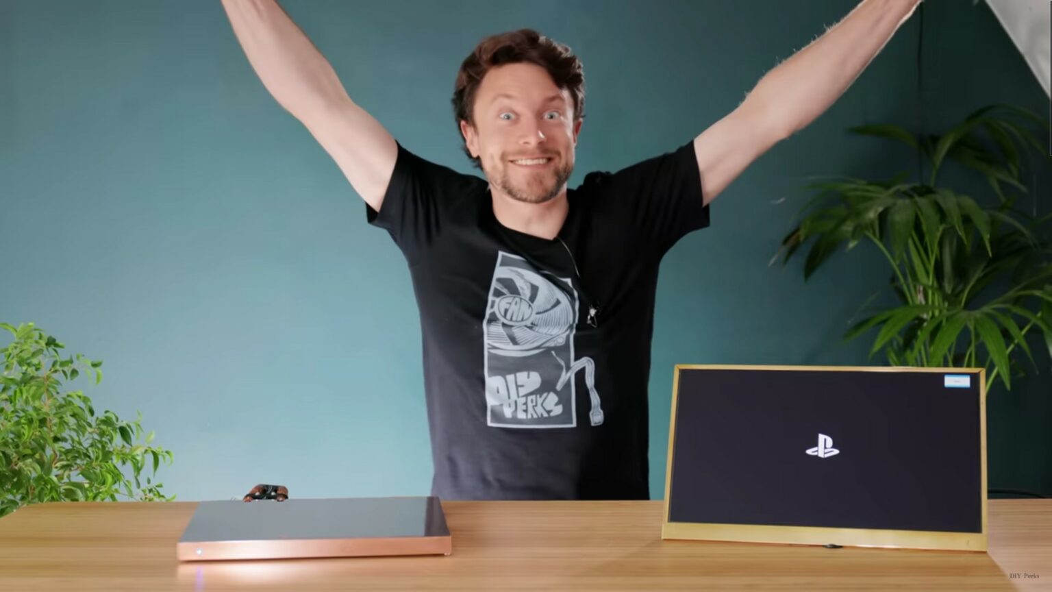 PS5-Slim: YouTuber baut sich eigene ultradünne Slim-Version